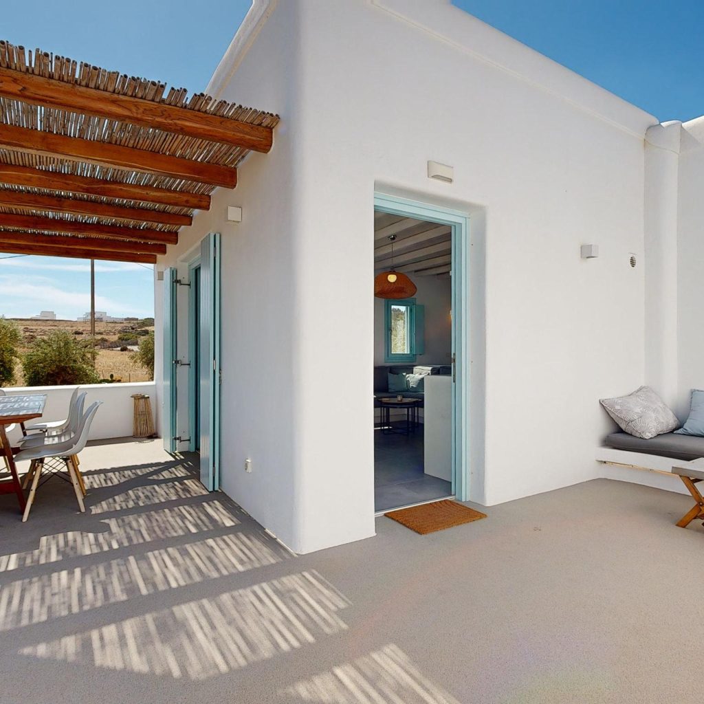 Villa Sonata | Luxury Retreat in Koufonisia | The Vivestia